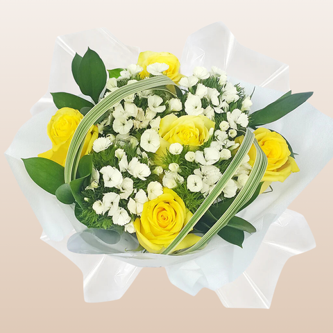 Centerpieces Touch of class Yellow – EbloomsDirect
